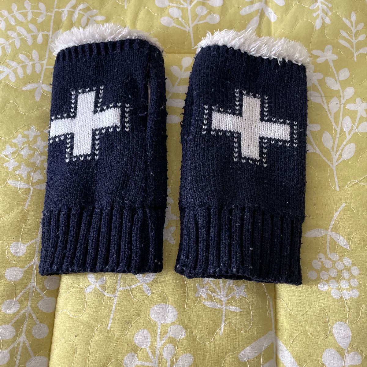 指なし手袋 ハンドウォーマー レディース 手袋 リサイクル 整理品 eco(その他)｜売買されたオークション情報、yahooの商品情報をアーカイブ公開 - オークファン（aucfan.com）