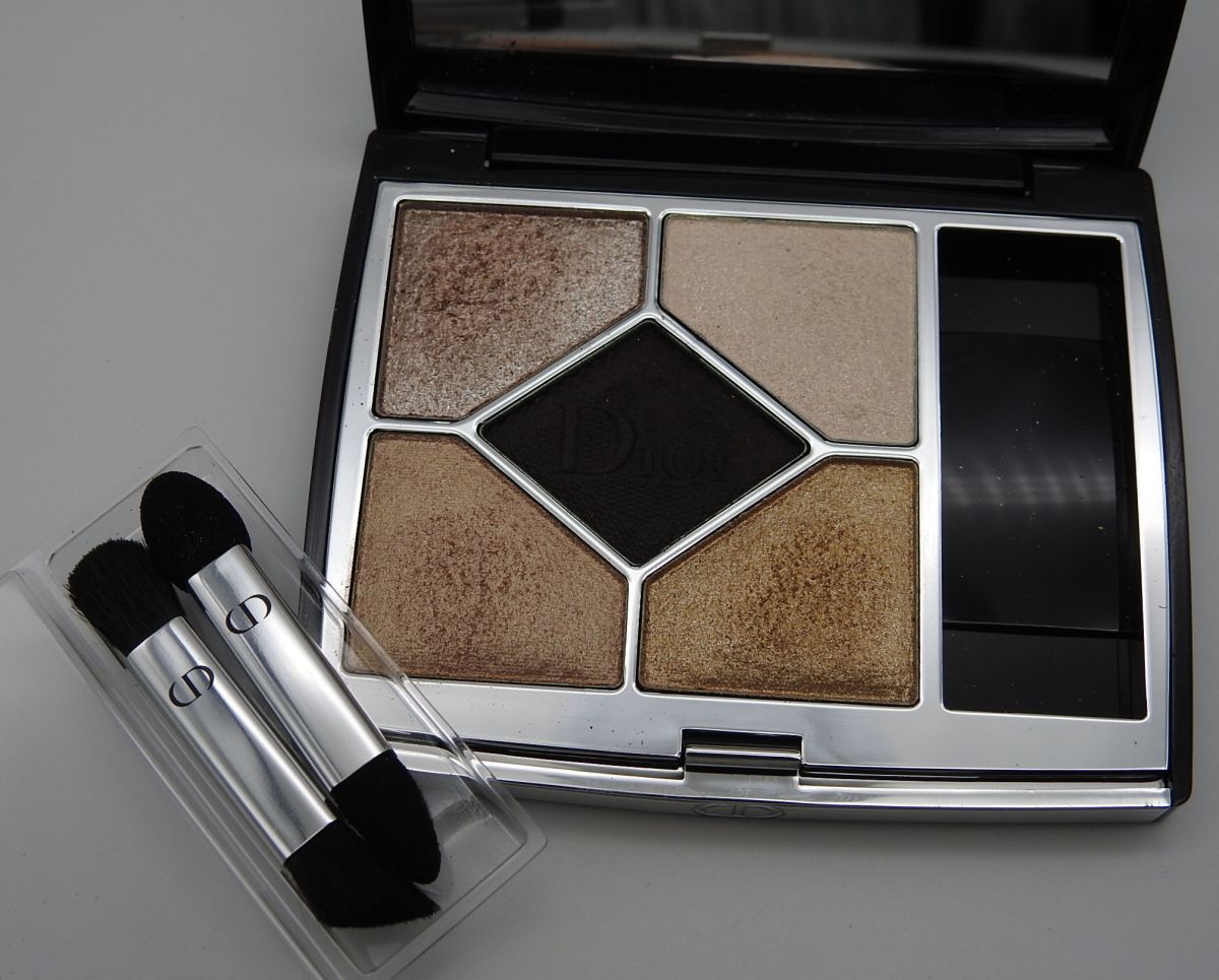 N 数回使用 Dior ディオール サンク クルール クチュール 539 GRAND BAL(アイシャドウ)｜売買されたオークション情報、yahooの商品情報をアーカイブ公開 - オークファン ...