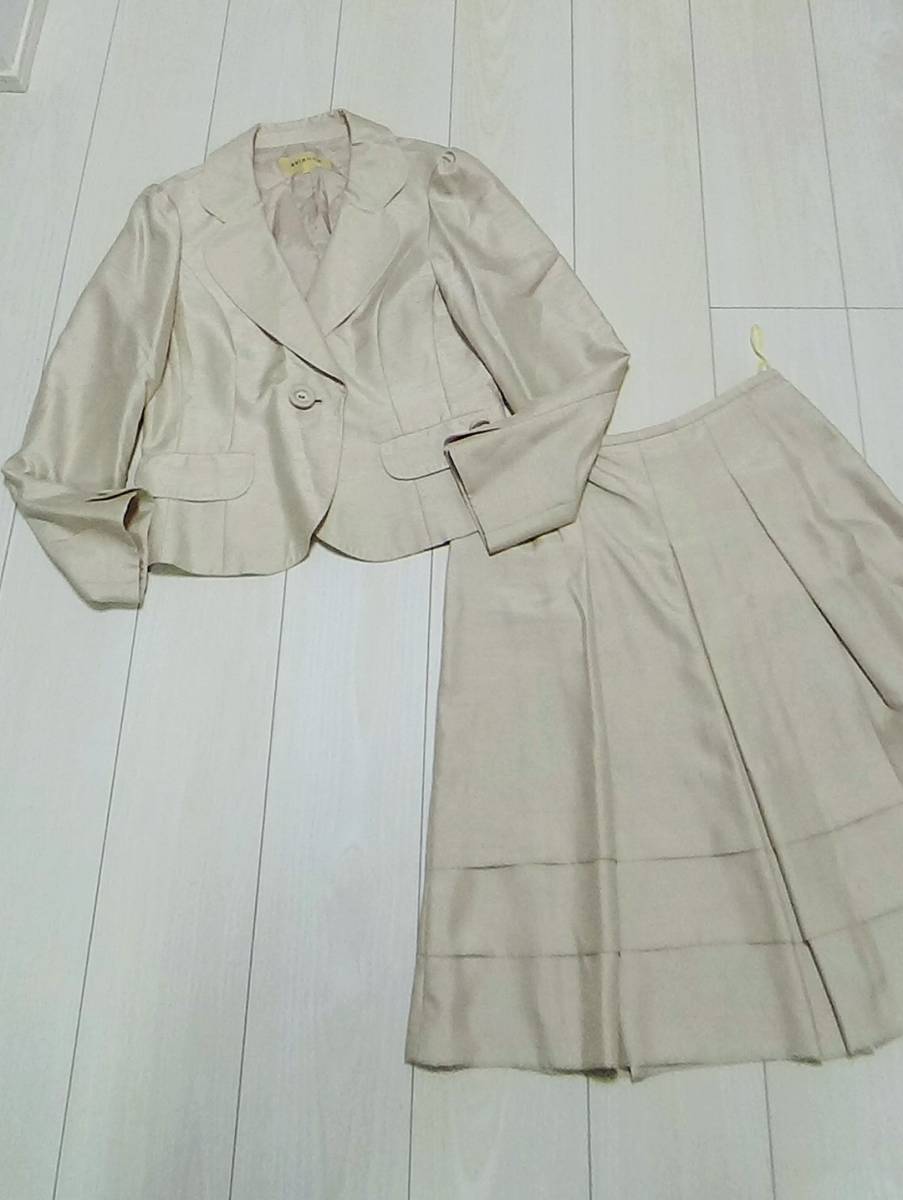 アヴィエンヌ 東京スタイル 40 38 フォーマル可 スーツ スカート セットアップ ベージュ M 9 avienne(ひざ丈スカート)｜売買されたオークション情報、yahooの商品情報を ...