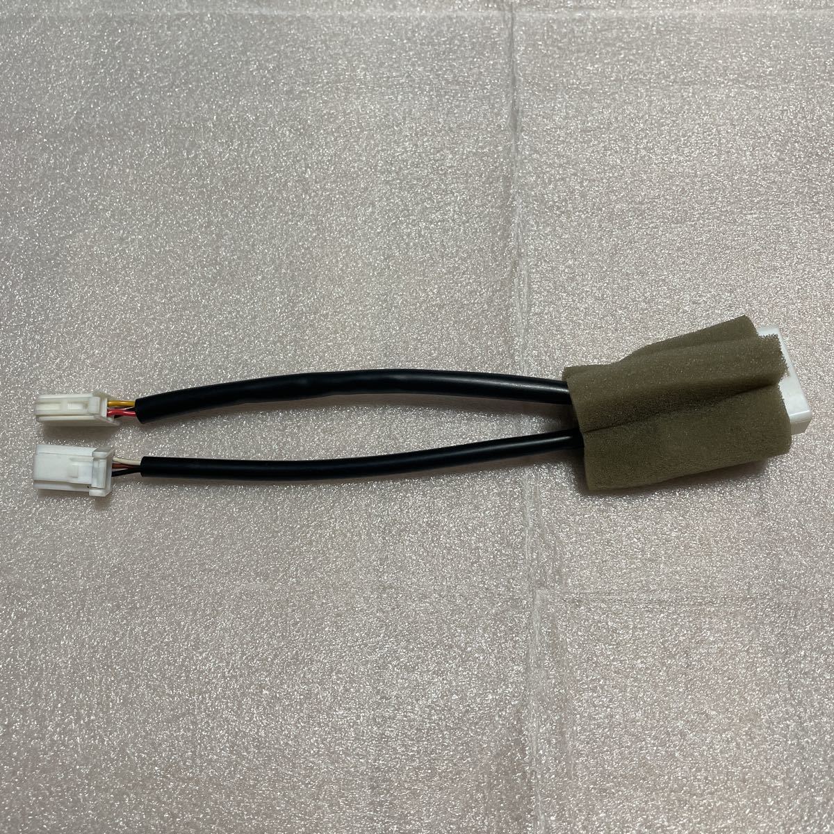 トヨタ純正 正規品 20P ステアリングスイッチ変換 バックカメラ変換 08606-00130 ルーミー タンク ライズ(その他)｜売買されたオークション情報、yahooの商品情報をアーカイブ ...