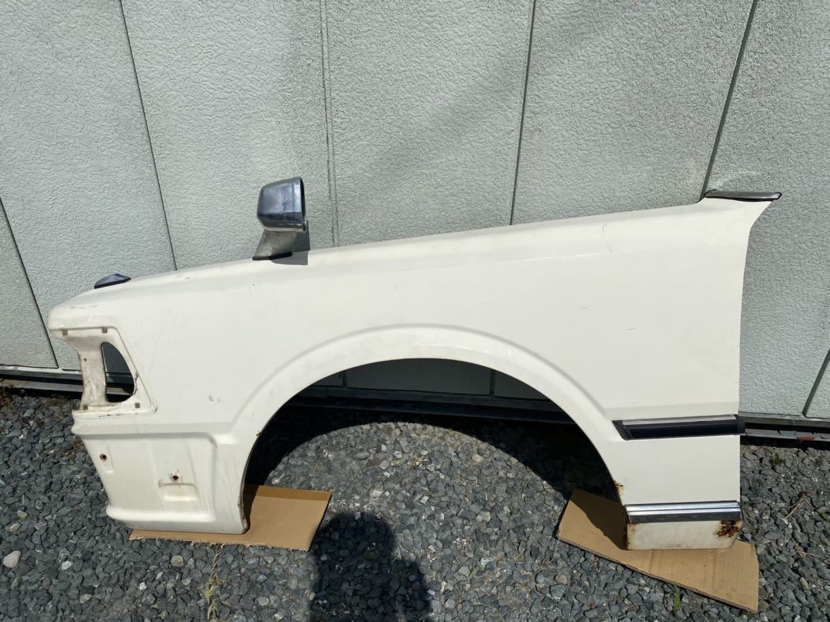 430セドリックL2.8 フロントフェンダー左側 フェンダーミラー付E-430 当時物 あぶない刑事 80's ハイソ 街道レーサー グロリア ...