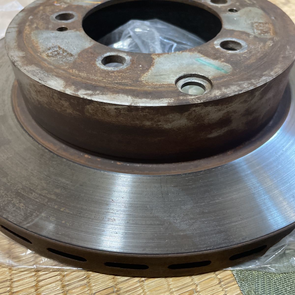 三菱 純正 ランサーエボリューション Ⅳ 4 ランエボ CN9A リア ディスクローター ローター ギャラン レグナム プレーンディスク 16インチ(ブレーキローター)｜売買されたオークション ...