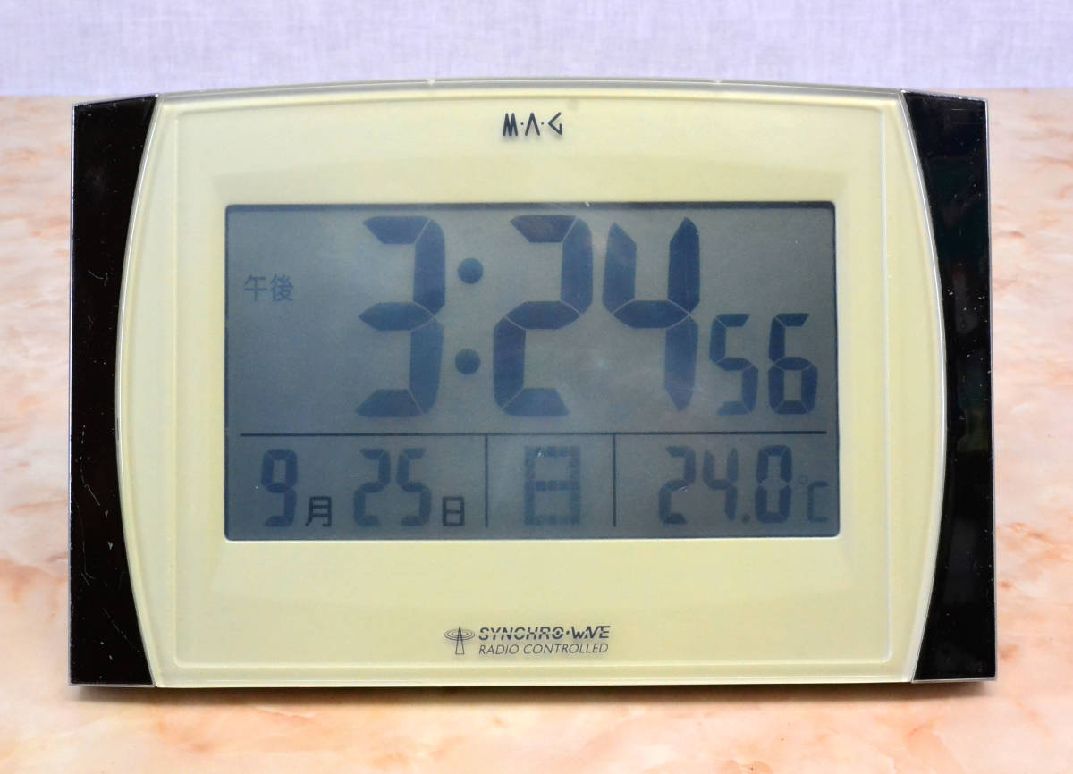 MAG シンクロウェーブ デジタル壁掛け時計 液晶画面に多少クモリあり 25.5cm幅 品(デジタル)｜売買されたオークション情報、yahoo ...