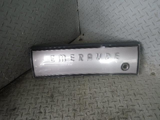 KAP 146884 エメロード E54A リアフィニッシャーパネル(テールライト)｜売買されたオークション情報、yahooの商品情報を ...