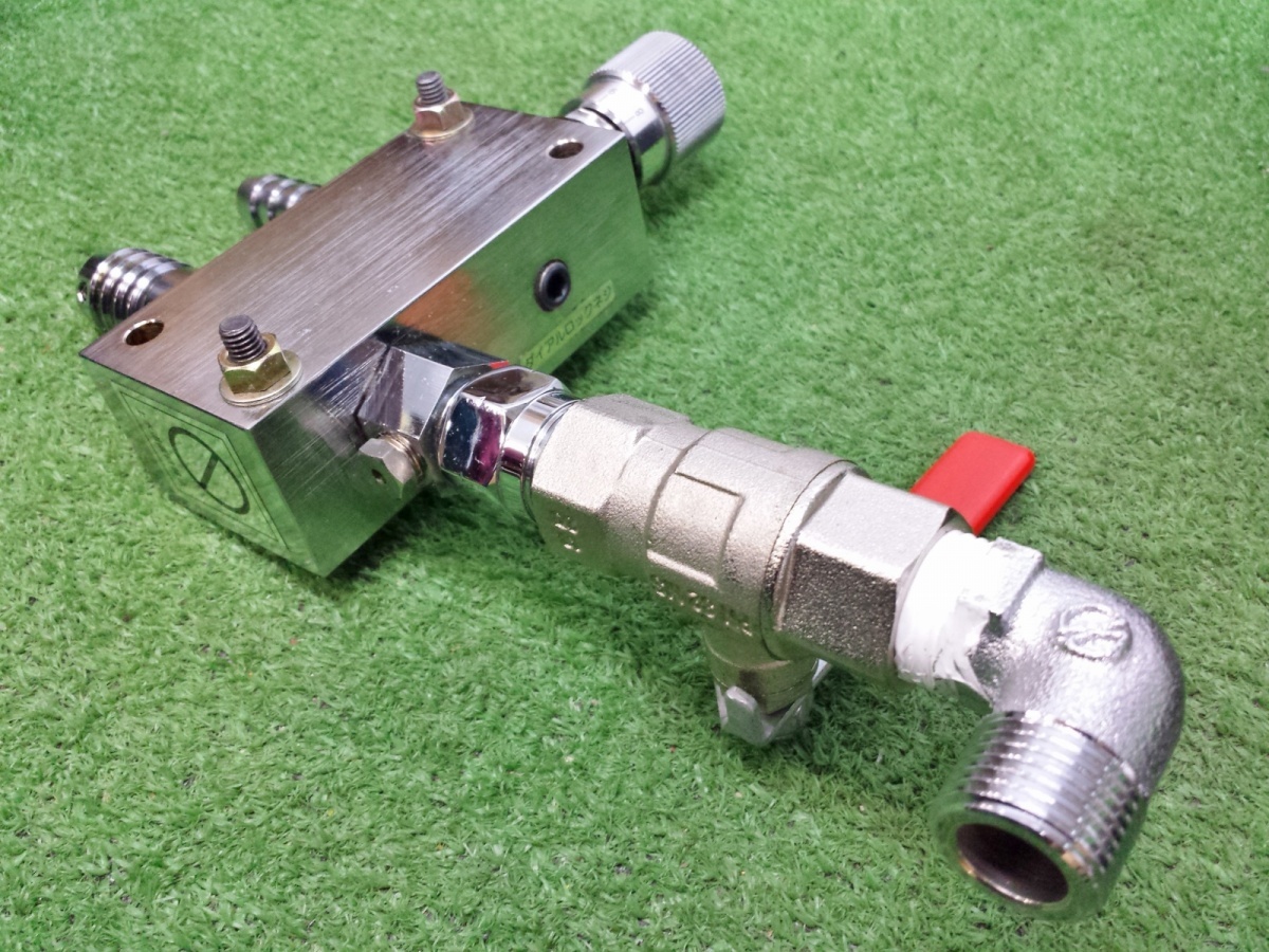 品 アイコー産業 水溶性希釈装置 オイルミキサー Oil Mixer UX(その他)｜売買されたオークション情報、yahooの商品情報を ...