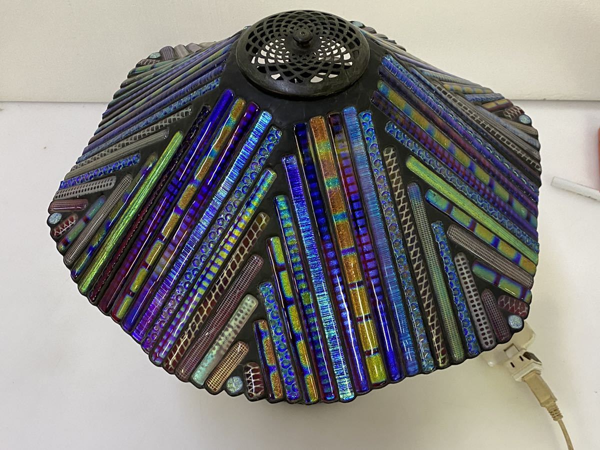 サ-2 2229M 作家サイン在り 西洋アンティーク ステンドグラス 3灯テーブルランプ LEVITON社ZINGEARスイッチ2段階調光 高 ...