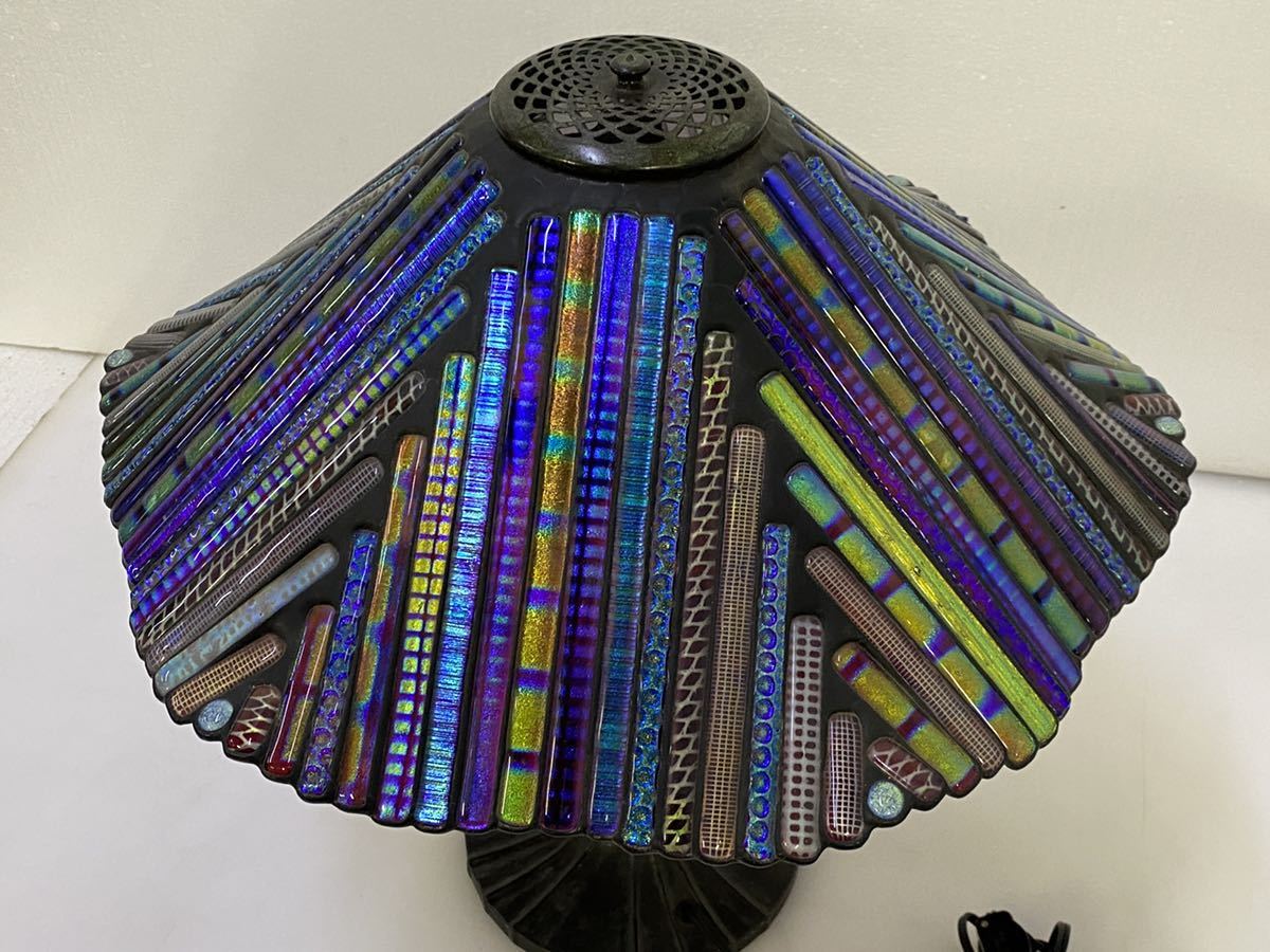 サ-2 2229M 作家サイン在り 西洋アンティーク ステンドグラス 3灯テーブルランプ LEVITON社ZINGEARスイッチ2段階調光 高 ...