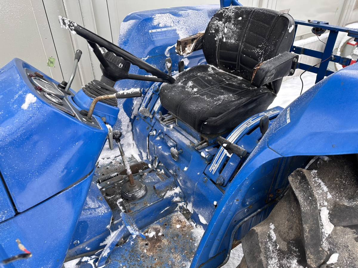 石狩市 トラクター イセキ T5000 48馬力 24V エンジン始動/走行 み(車体)｜売買されたオークション情報、yahooの商品情報を ...