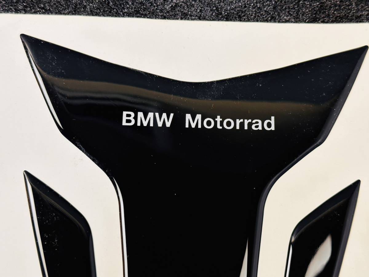 F27 BMW HP4 S1000RR S1000R 純正 オプション タンク パッド 16117726916(BMW用)｜売買された ...