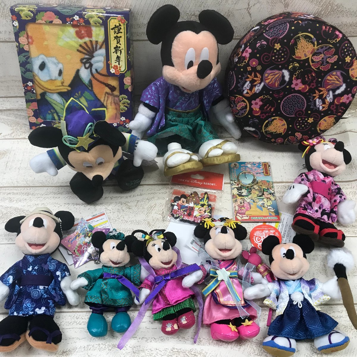 ディズニー 大量セット あり JapaneseStyle 和物 12点 正月 ぬいぐるみバッジ タオルほか 9B42 大型(ディズニー)｜売買されたオークション情報、yahooの商品情報を ...
