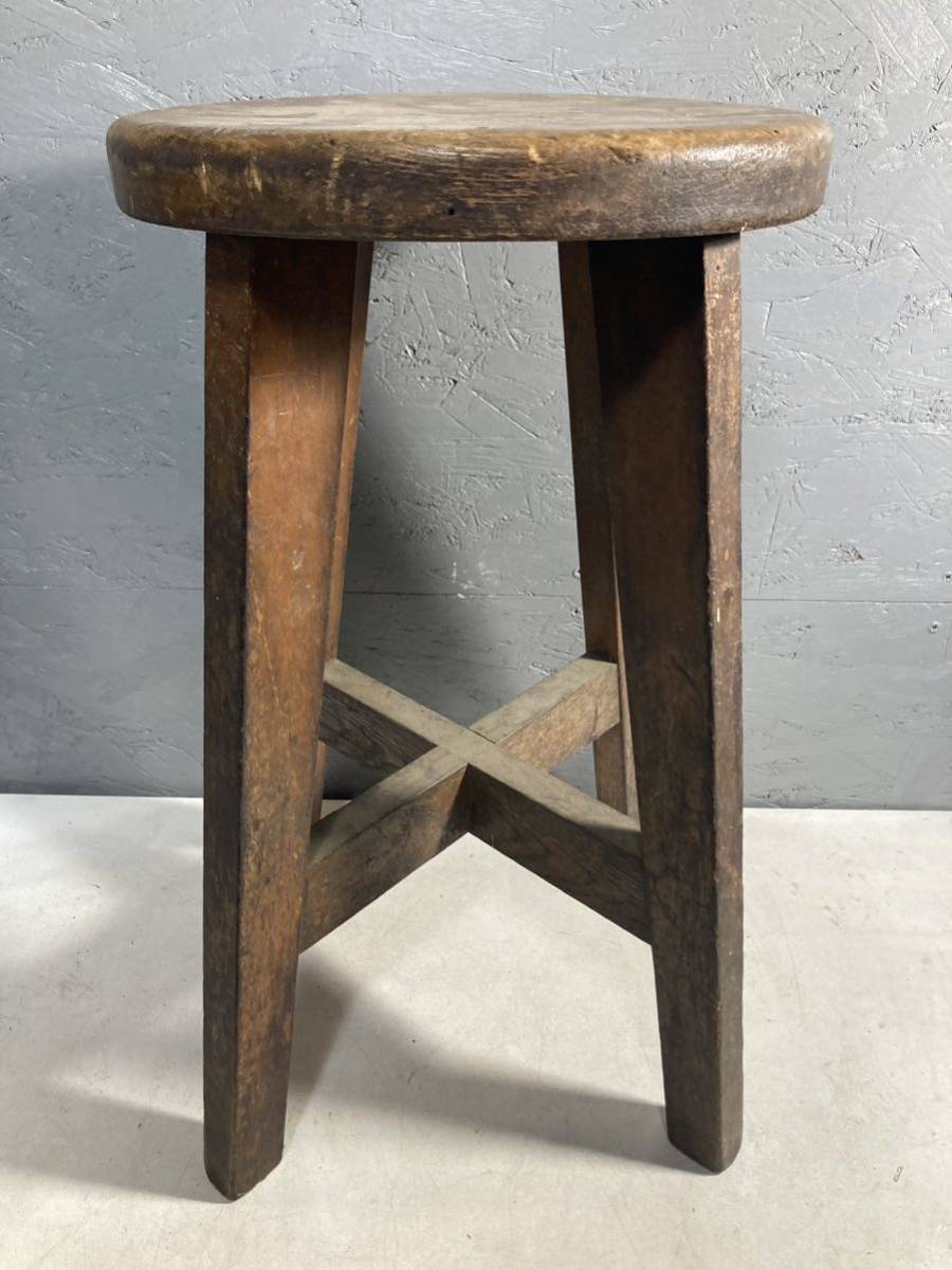 2A16 丸椅子 アンティーク 昭和レトロ 木製 チェア レトロ 丸イス 木の椅子 ビンテージ(その他)｜売買されたオークション情報 ...