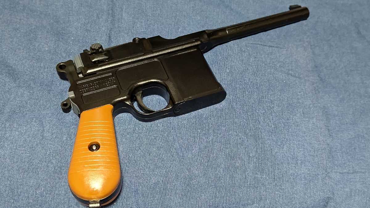 中華製 MAUSER C96 組立て式プラスチック製モデルガン クリップ給弾(モデルガン)｜売買されたオークション情報、yahooの商品情報をアーカイブ公開 - オークファン（aucfan.com）
