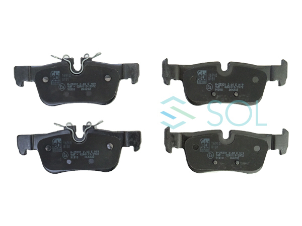 BMW F40 F44 F45 F46 リア ブレーキパッド 左右セット 118i 118d 218i 218d 218dX 220i ...