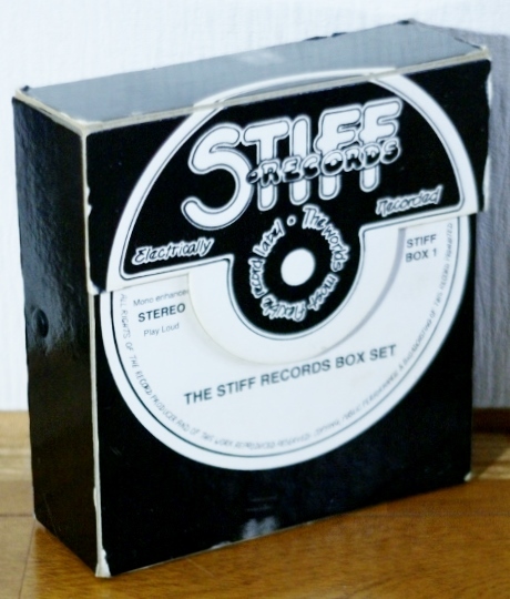 スティッフ STIFF RECORDS BOX SET 4CD エルヴィス コステロ ニック ロウ ダムド グラハム パーカー パブロック ...
