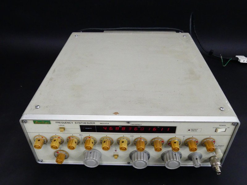 p342 アンリツ MG545A FREQUENCY SYNTHESIZER ANRITSU 測定器 No2(その他)｜売買されたオークション ...