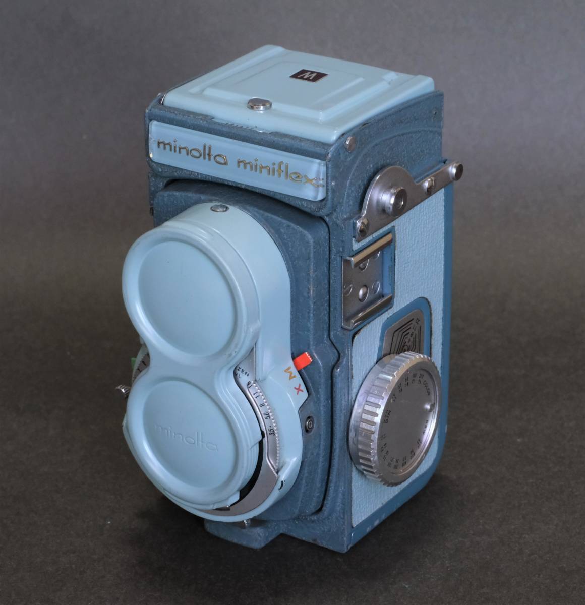 ミノルタ 二眼レフ minolta miniflex 整備済み 127判フイルム使用 スポーツファインダー付き(ミノルタ)｜売買された ...