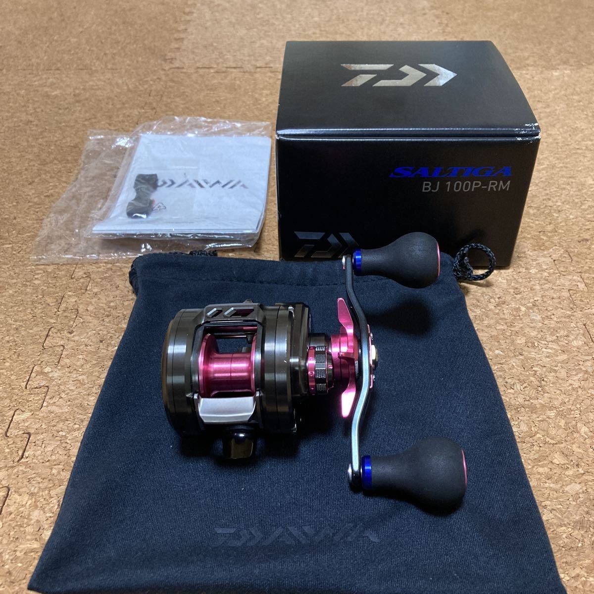 ダイワ ソルティガ BJ 100P-RM 右巻き ベイトリール スタードラグカスタム(ダイワ)｜売買されたオークション情報、yahooの商品情報をアーカイブ公開 - オークファン（aucfan ...