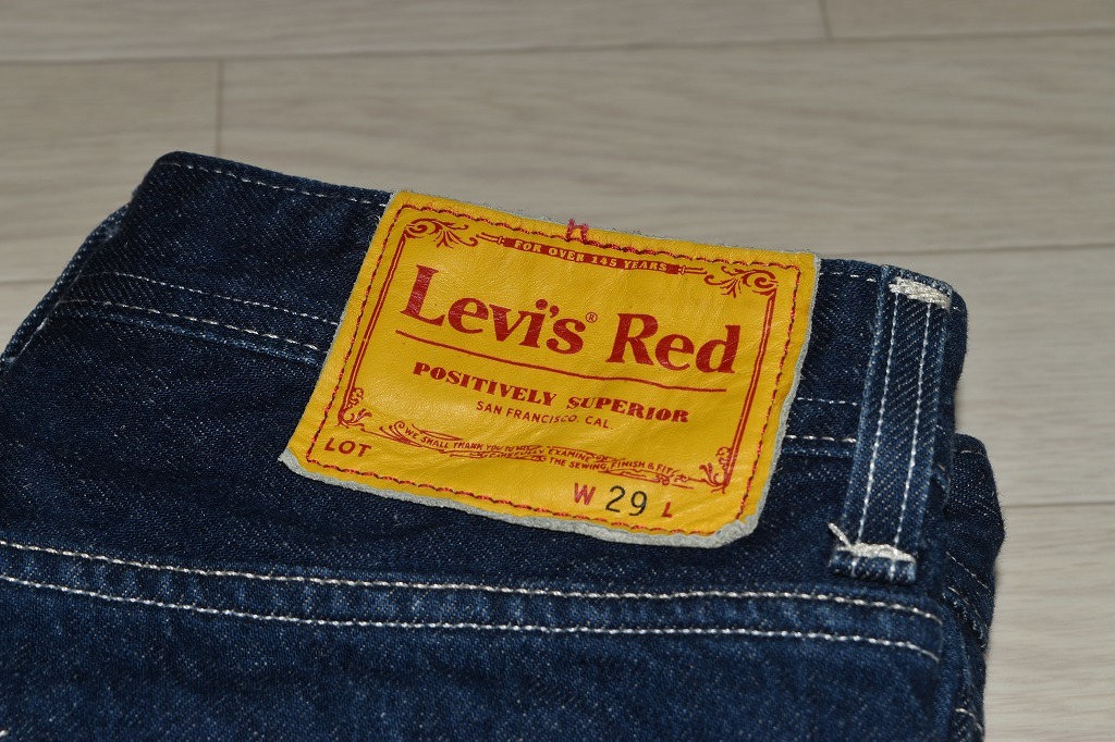 Levi's RED W29 A10980000 CROPPED WIDE LEG 革パッチ(W29)｜売買されたオークション情報、yahooの商品情報をアーカイブ公開 - オークファン ...