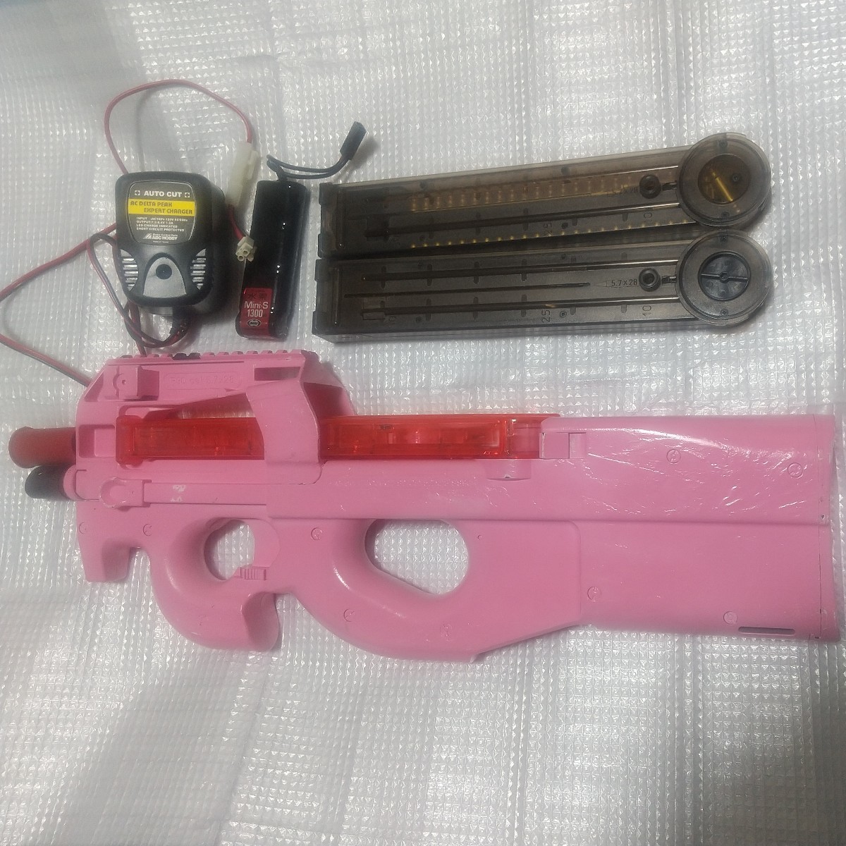 P90 レンカラー ピンク 東京マルイ ガンゲイルオンライン GGO 電動ガン トイガン(電動ガン)｜売買されたオークション情報、yahooの ...