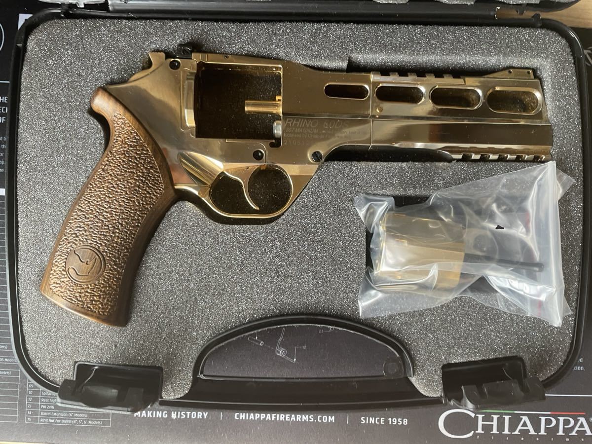 限定 BO Chiappa Rhino 60DS Gold Edition 18Kメッキ WinGin GunHeaven CO2(ガスガン ...