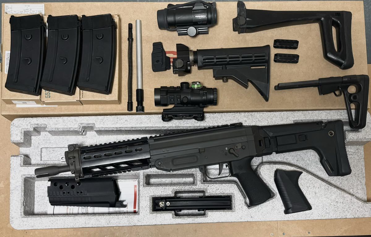 GHK SIG 553 GBB CERAKOTE ガスガン CO2マガジン他付属品多数(ガスガン)｜売買されたオークション情報、yahooの ...