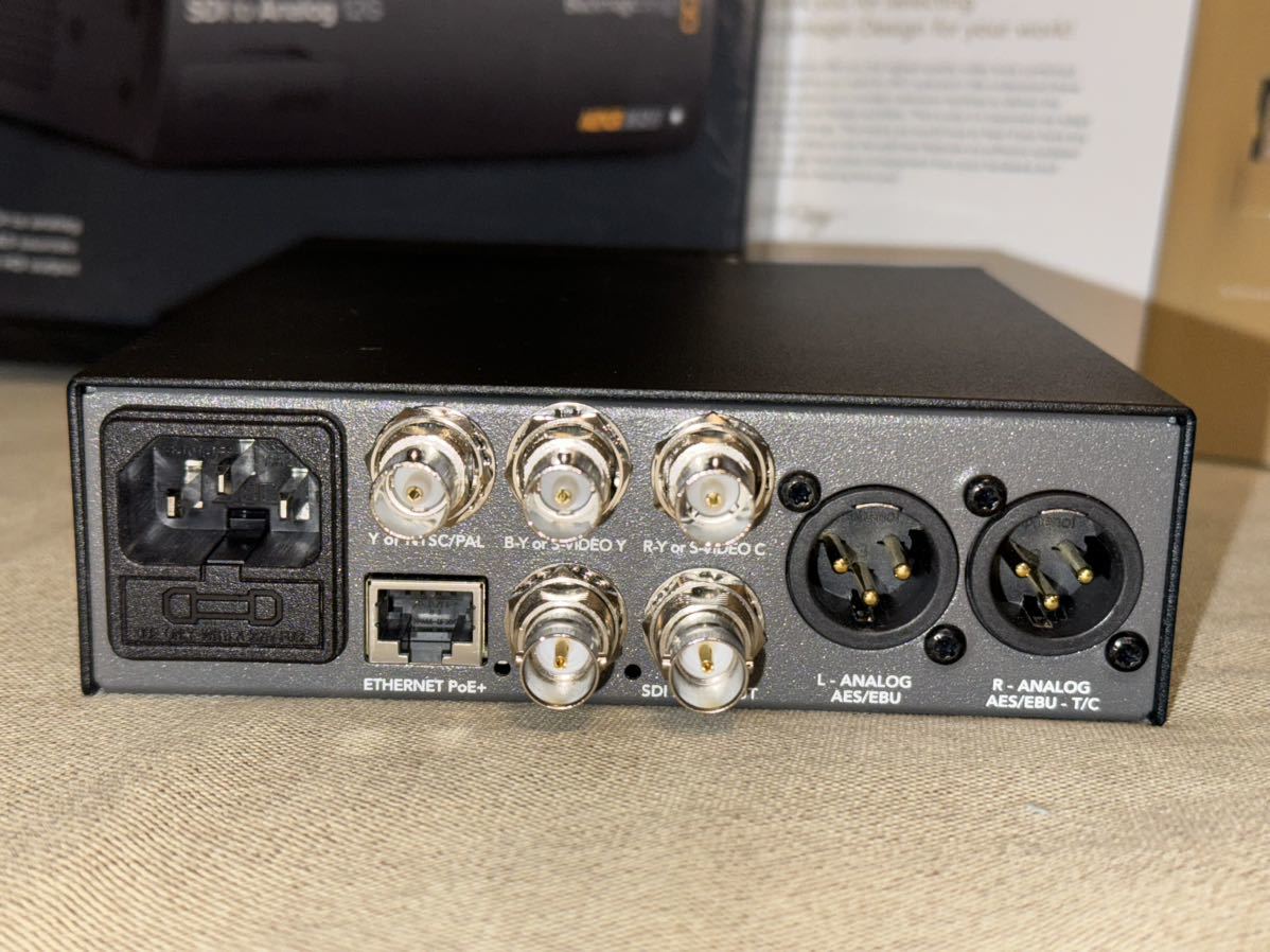 Blackmagic Design Teranex Mini SDI to Analog 12G / SDI to Audio にも(プロ用 ...