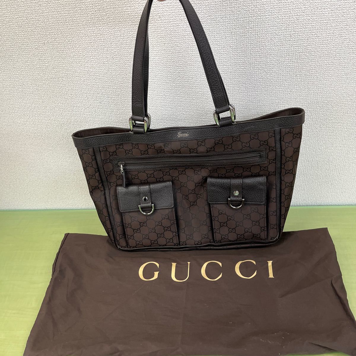 GUCCI グッチ トートバッグ GGデニム 268639 ブラウン アウトレット品(かばん、バッグ)｜売買されたオークション情報、yahooの商品情報をアーカイブ公開 - オークファン ...
