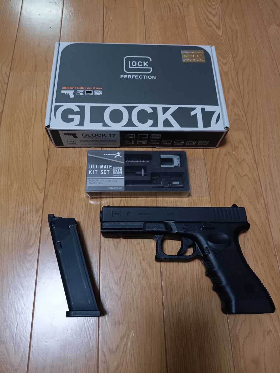 GHK glock G17 gen3 ガスブロ グロック 本体 ＋ アルティメットキット CO2化キット セット PVS PTW トレポン ...