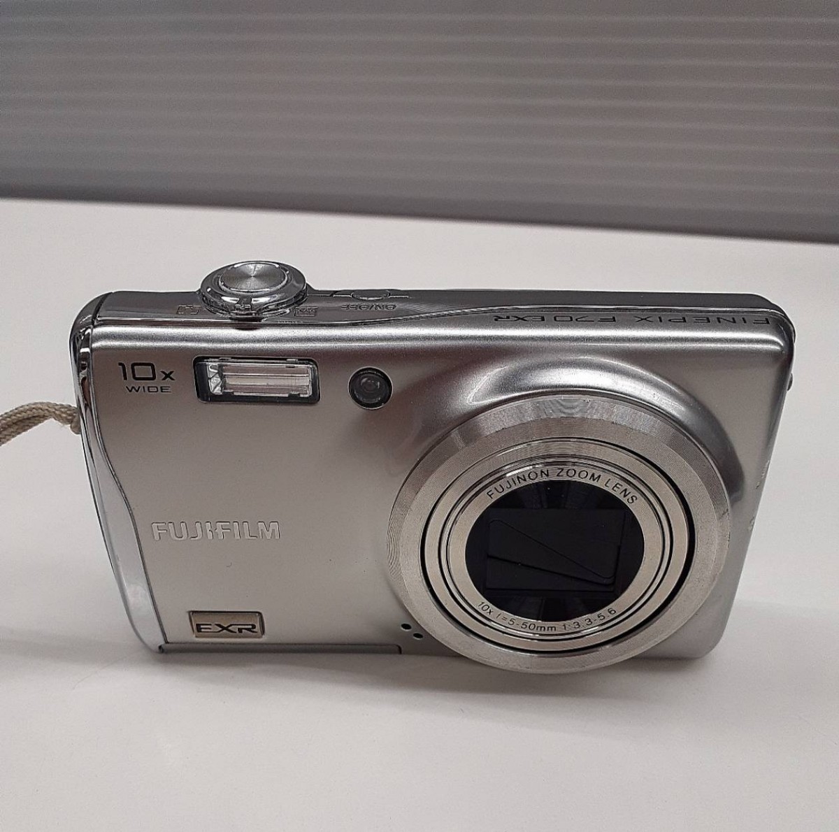 FUJIFILM 富士フィルムFinePix F70EXR コンパクトデジタルカメラ ジャンク だ(富士フイルム)｜売買されたオークション情報 ...