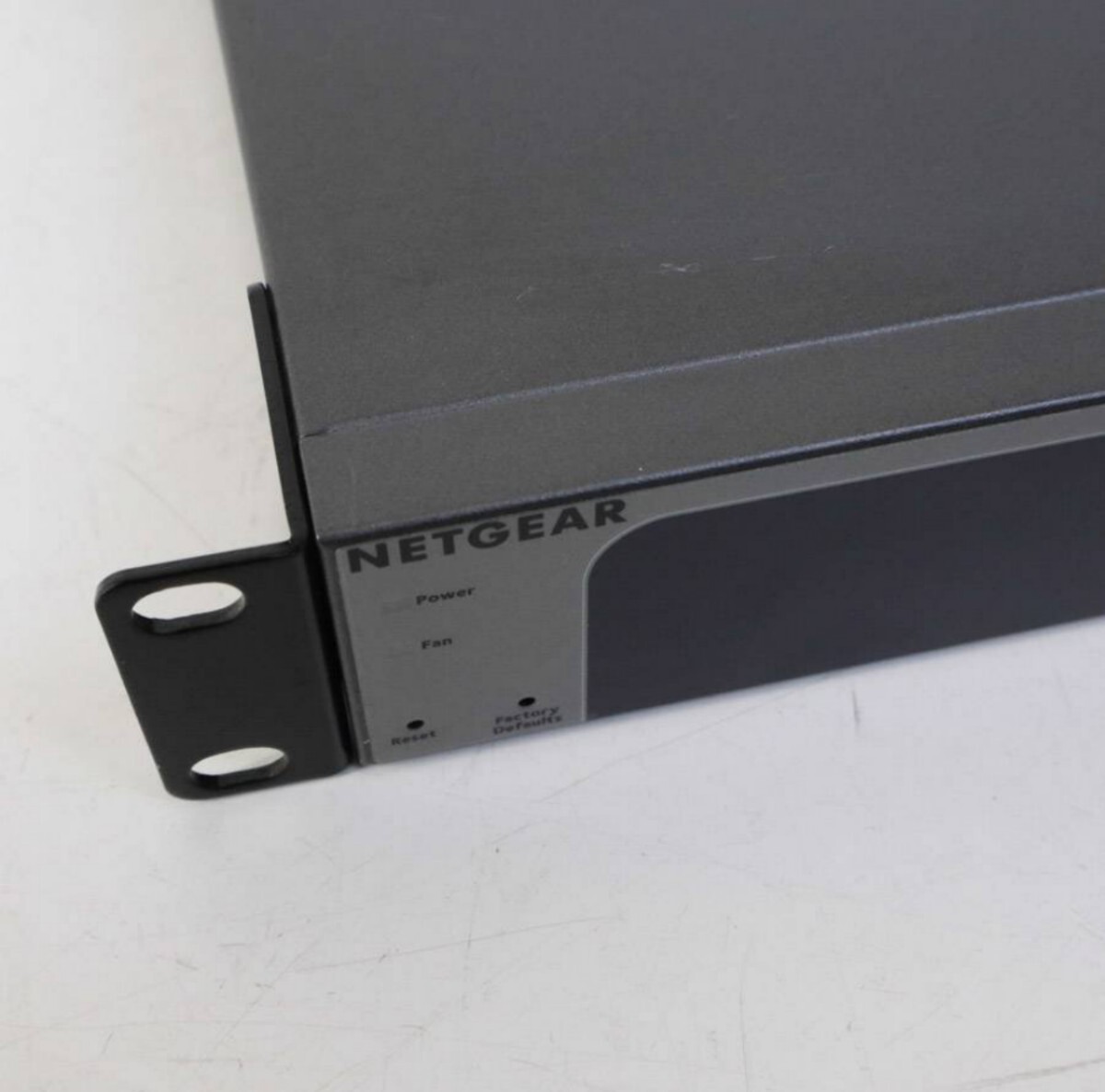 ジャンク 電源入らず NETGEAR PROSAFE XS712T 修理前提(イーサネットハブ)｜売買されたオークション情報、yahooの商品 ...