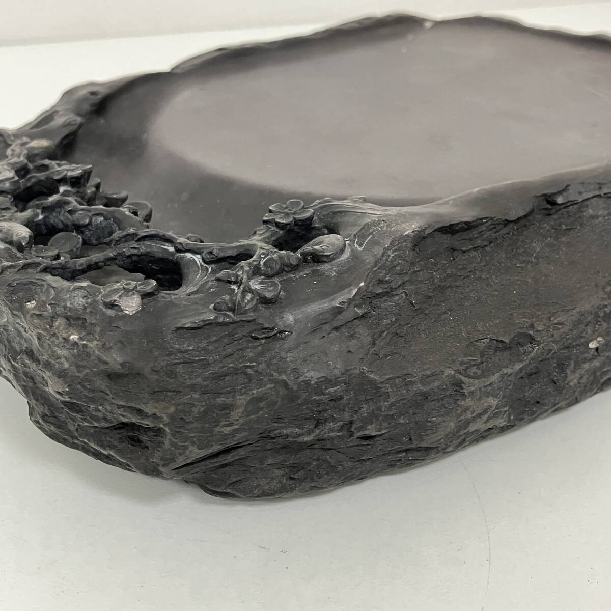 中国書道具 瑞渓硯 重量3000g超え 6656(その他)｜売買されたオークション情報、yahooの商品情報をアーカイブ公開 - オークファン（aucfan.com）