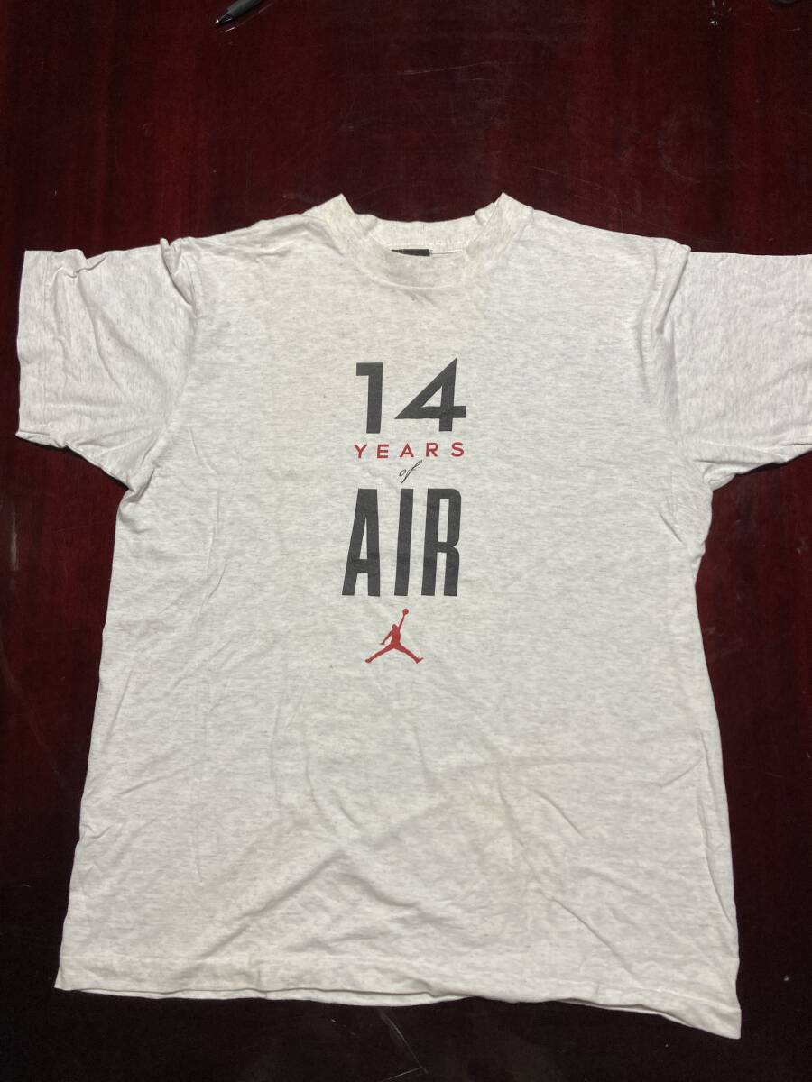 エアジョーダン アニバーサリー14th記念Tシャツ ナイキNIKE ビンテージ Msize(Mサイズ)｜売買されたオークション情報、yahooの商品情報をアーカイブ公開 - オークファン ...