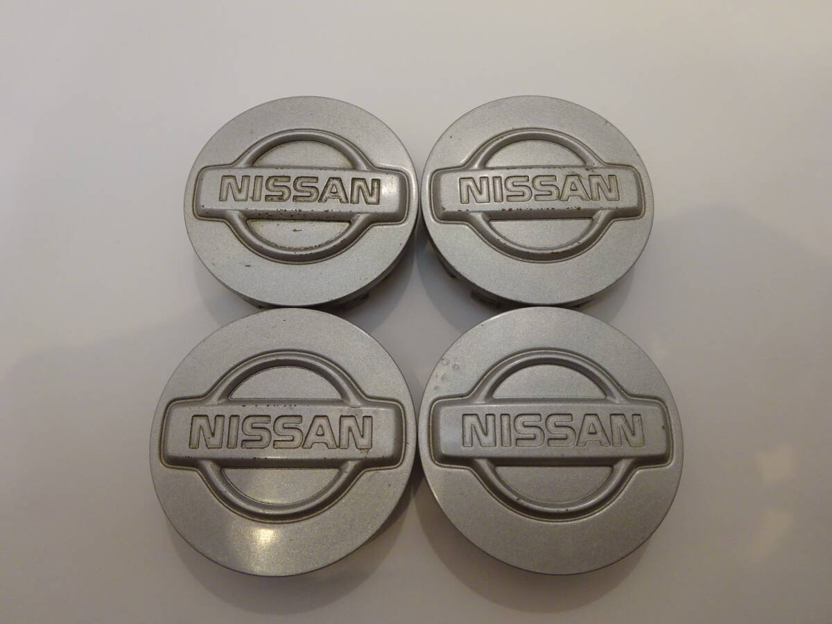 日産 セドリック グロリア R33スカイライン 純正ホイール センターキャップ 4個 シルバー 54mm 40343 5P010 NISSAN ニッサン(純正品)｜売買されたオークション情報 ...