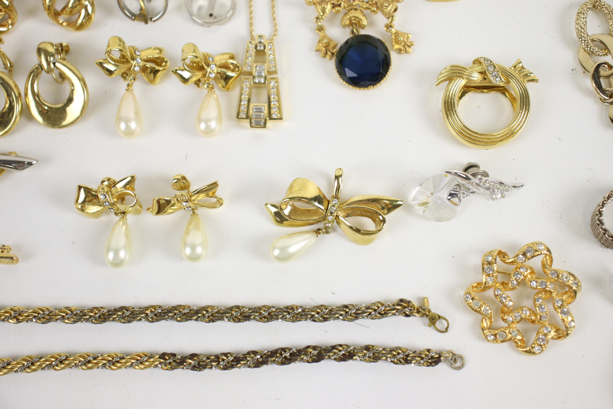 925あり ブランドアクセサリー まとめ アクセ Tiffany/4℃ ヨンドシー/Christian Dior/SWAROVSKI/AVON ...