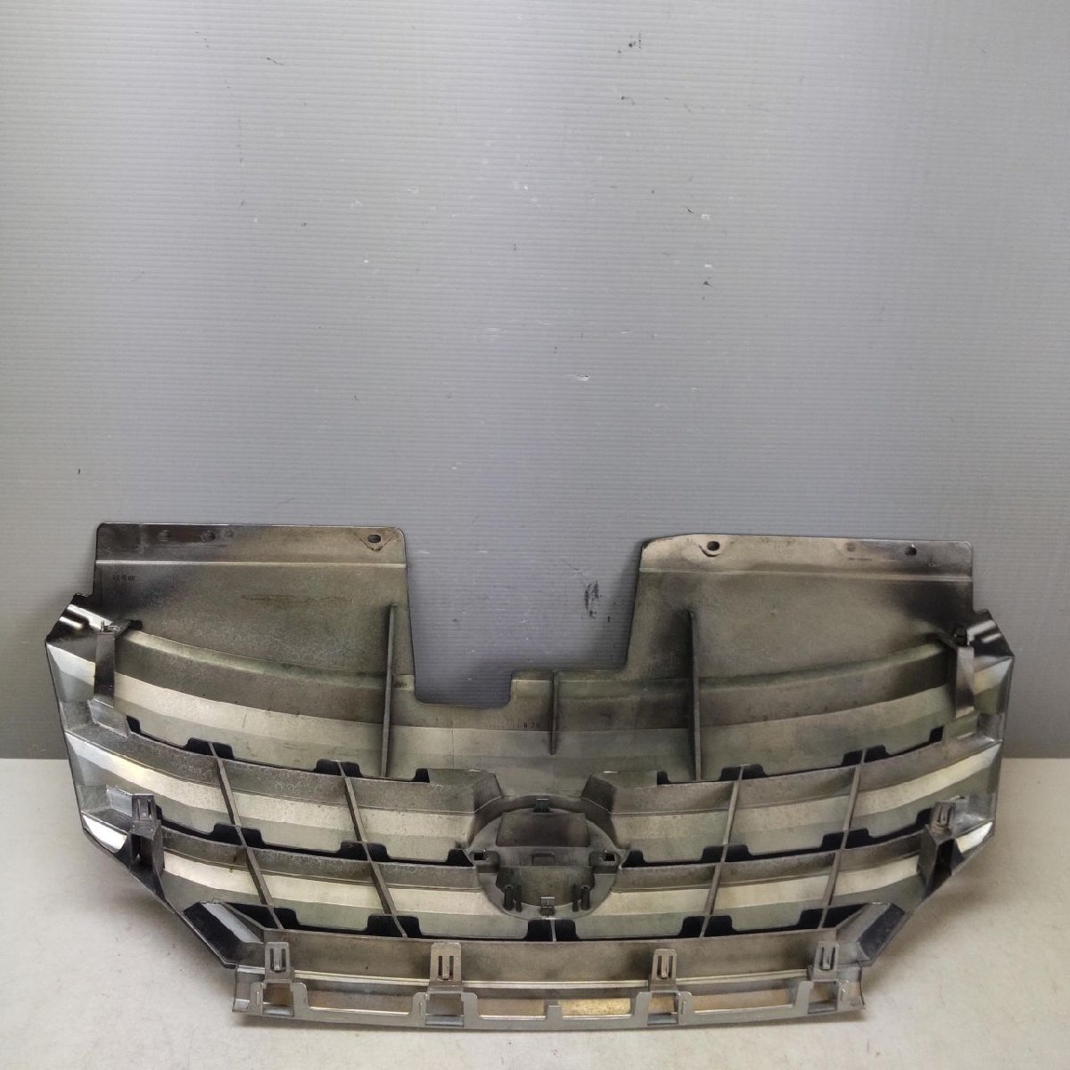 FC26 セレナ 純正 フロントグリル メッキ 2Z7－3－5/24D679 同梱不可(サイド)｜売買されたオークション情報、yahooの商品 ...