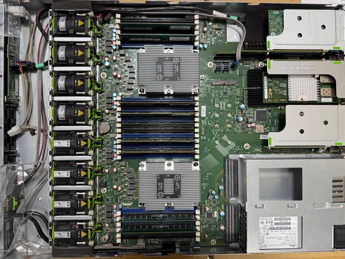 Fujitsu Primergy RX2530 M4 2x Xeon Gold 6132 28C56T 64GB RAM EP420i 2x ...