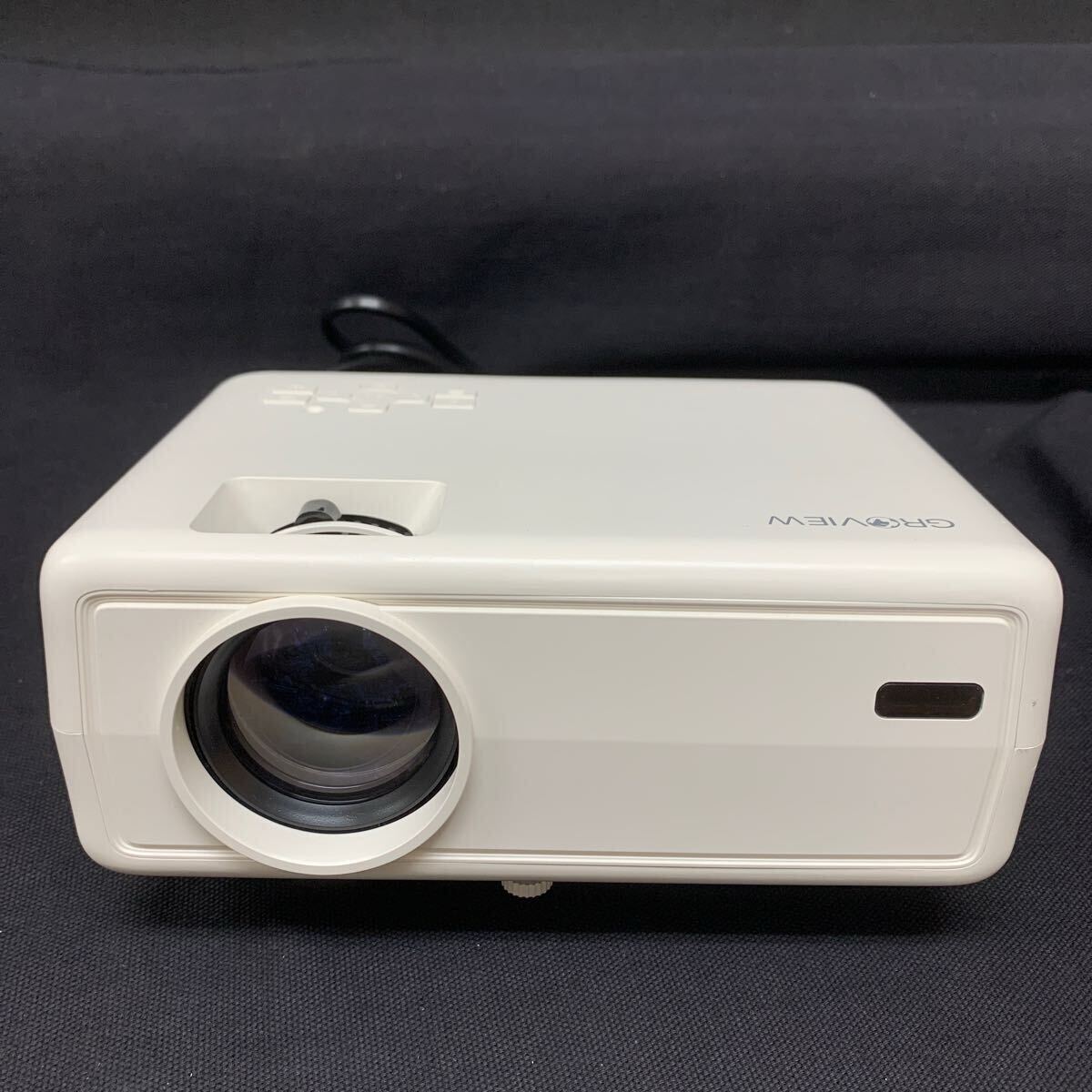 通電確認済み LED プロジェクター GROVIEW G210 白 ホワイト N3 1(本体)｜売買されたオークション情報、yahooの商品 ...