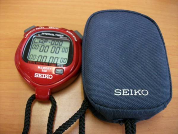 SEIKO ストップウオッチ S057-4000 レッド 品(陸上競技)｜売買されたオークション情報、yahooの商品情報をアーカイブ公開 ...