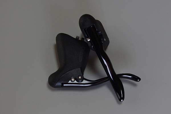 TEKTRO テクトロ R200(ブレーキレバー)｜売買されたオークション情報、yahooの商品情報をアーカイブ公開 - オークファン ...