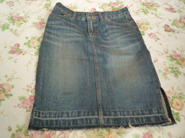 GOA スリット入り膝丈スカート デニムスカートM GOA(Mサイズ)｜売買されたオークション情報、yahooの商品情報をアーカイブ公開 - オークファン（aucfan.com）