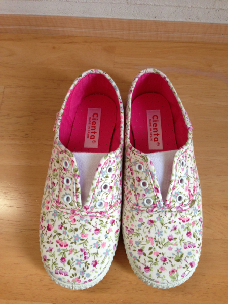 Cientaシエンタ スリッポン スニーカー 31 19cm スペイン製(19cm～)｜売買されたオークション情報、yahooの商品情報をアーカイブ公開 - オークファン（aucfan.com）