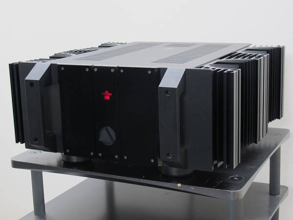 グリフォン GRYPHON DM100 A級デュアルモノパワーアンプ @10051(一般)｜売買されたオークション情報、yahooの商品情報を ...