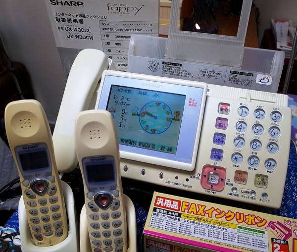 SHARP液晶ファクシミリ UX-W30CW 子機2台付 CJ-KS4(ファクシミリホン)｜売買されたオークション情報、yahooの商品情報をアーカイブ公開 - オークファン（aucfan.com）