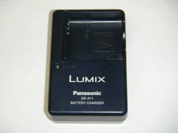 パナソニック純正 充電器 DE-A11A DE-A41A互換 送料140円(パナソニック)｜売買されたオークション情報、yahooの商品情報を ...
