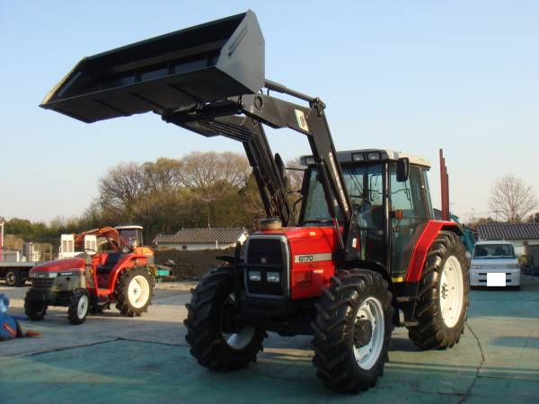 マッセイファーガソン トラクター MF6170－4(車体)｜売買されたオークション情報、yahooの商品情報をアーカイブ公開 - オークファン ...