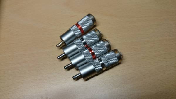 オヤイデ電気 純銀RCA端子SLSC 伝送ロスを最小限に ①(RCAケーブル)｜売買されたオークション情報、yahooの商品情報をアーカイブ公開 - オークファン（aucfan.com）