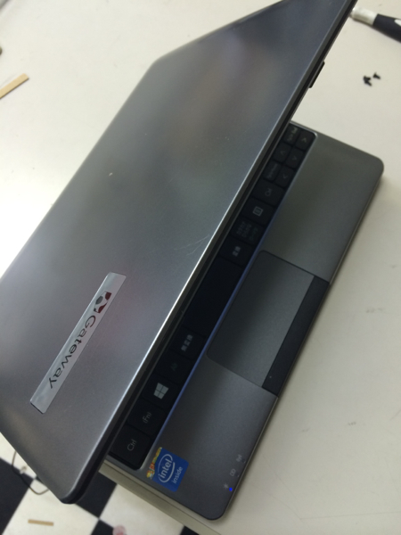 gateway zea multi タッチ /640GB/Windows8コア(13インチ未満)｜売買されたオークション情報、yahooの商品 ...