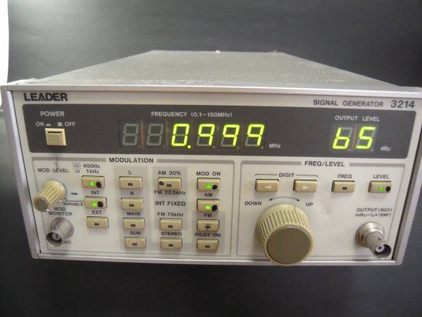 LEADER SIGNAL GENERATOR 信号発生器3214(その他)｜売買されたオークション情報、yahooの商品情報をアーカイブ公開 ...