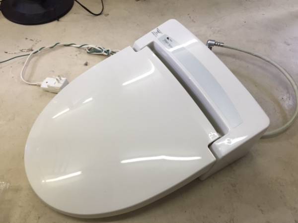 プラクラ札幌 INAX シャワートイレE30タイプ CW-E31(温水便座、ウォシュレット)｜売買されたオークション情報、yahooの商品情報をアーカイブ公開 - オークファン（aucfan.com）