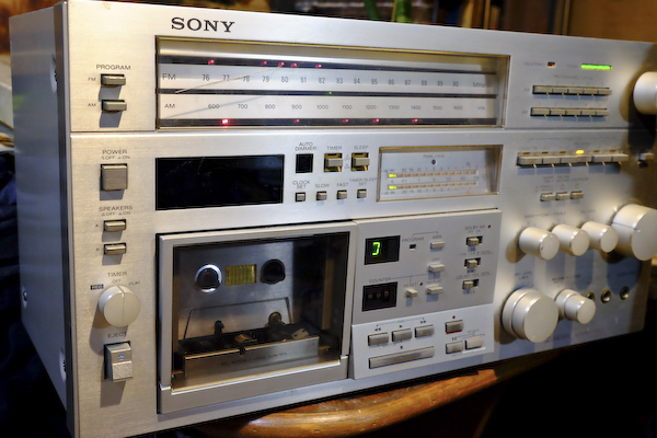 SONY RT-9(ラジカセ)｜売買されたオークション情報、yahooの商品情報をアーカイブ公開 - オークファン（aucfan.com）